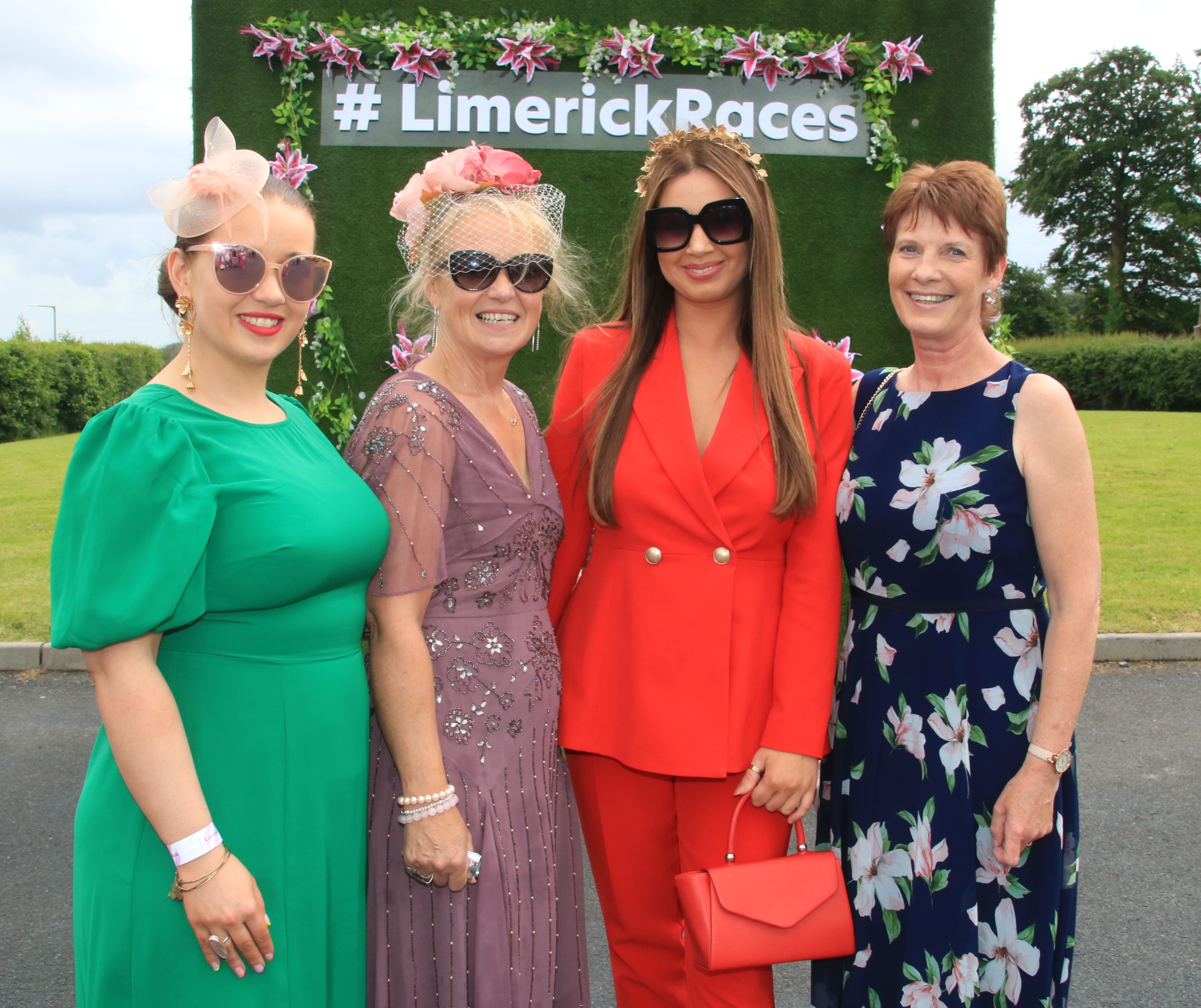 In Pictures: More photographs from Ladies Day at Limerick Races - Page ...