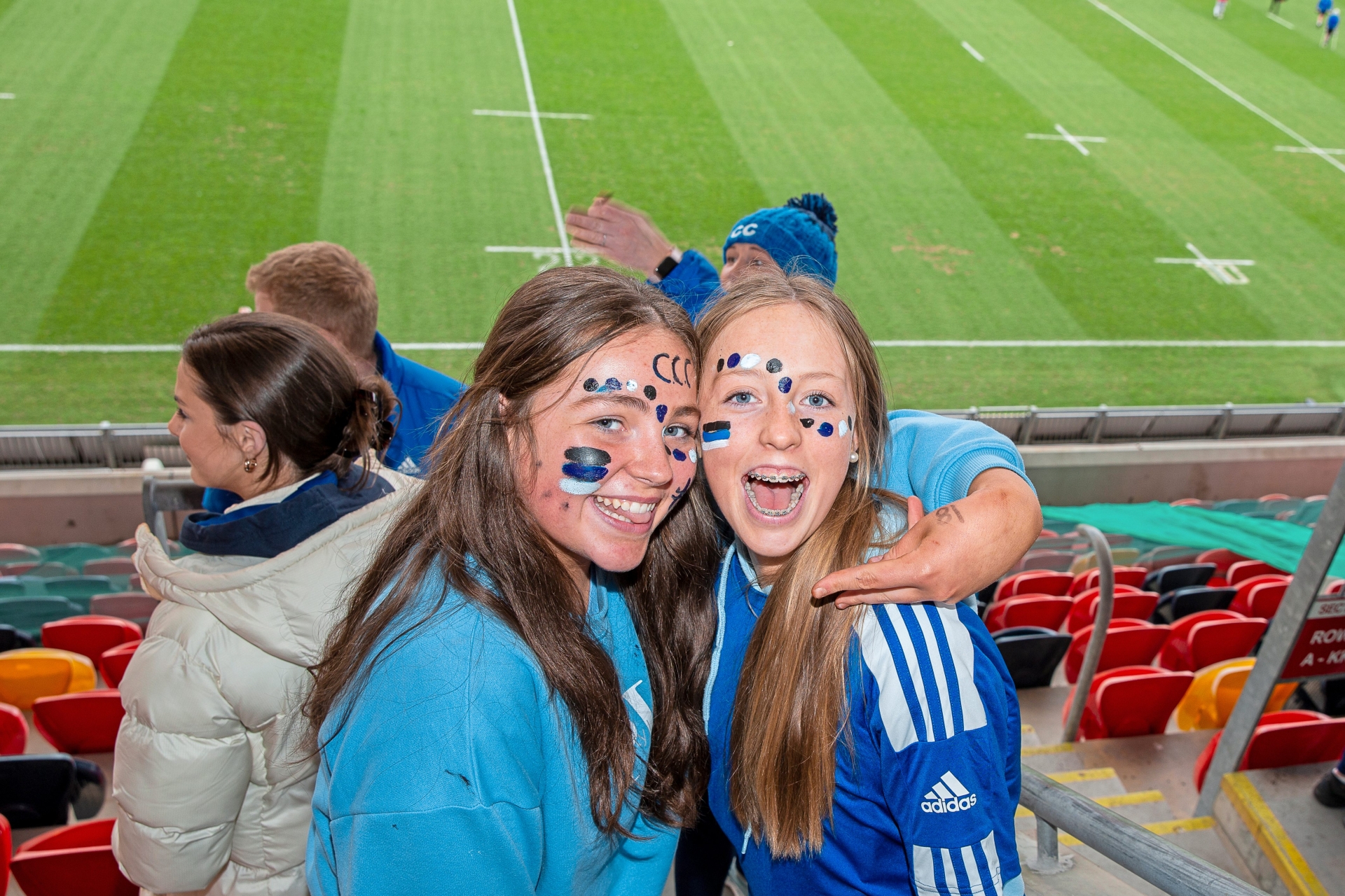 In Pictures: Fans celebrate Crescent College Senior Schools cup win ...