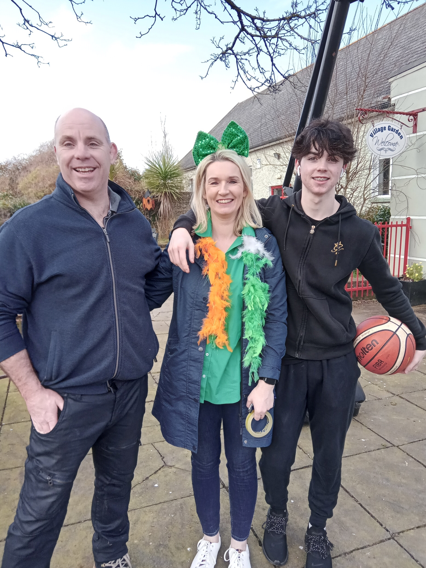 In Pictures: Thousands turn out for St Patrick's Day in Castleconnell ...