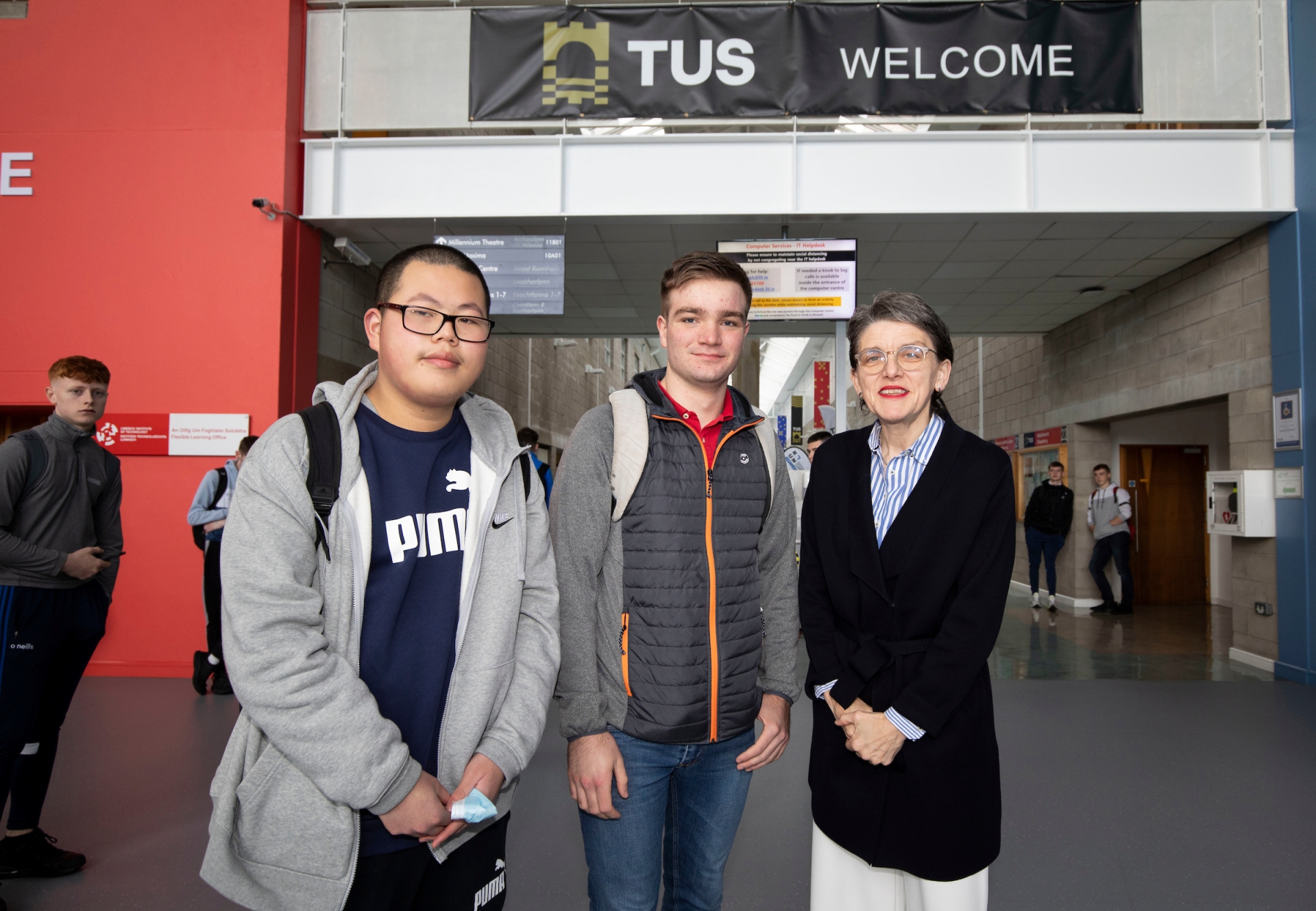 In Pictures: Exciting times for Limerick students on their first day at ...