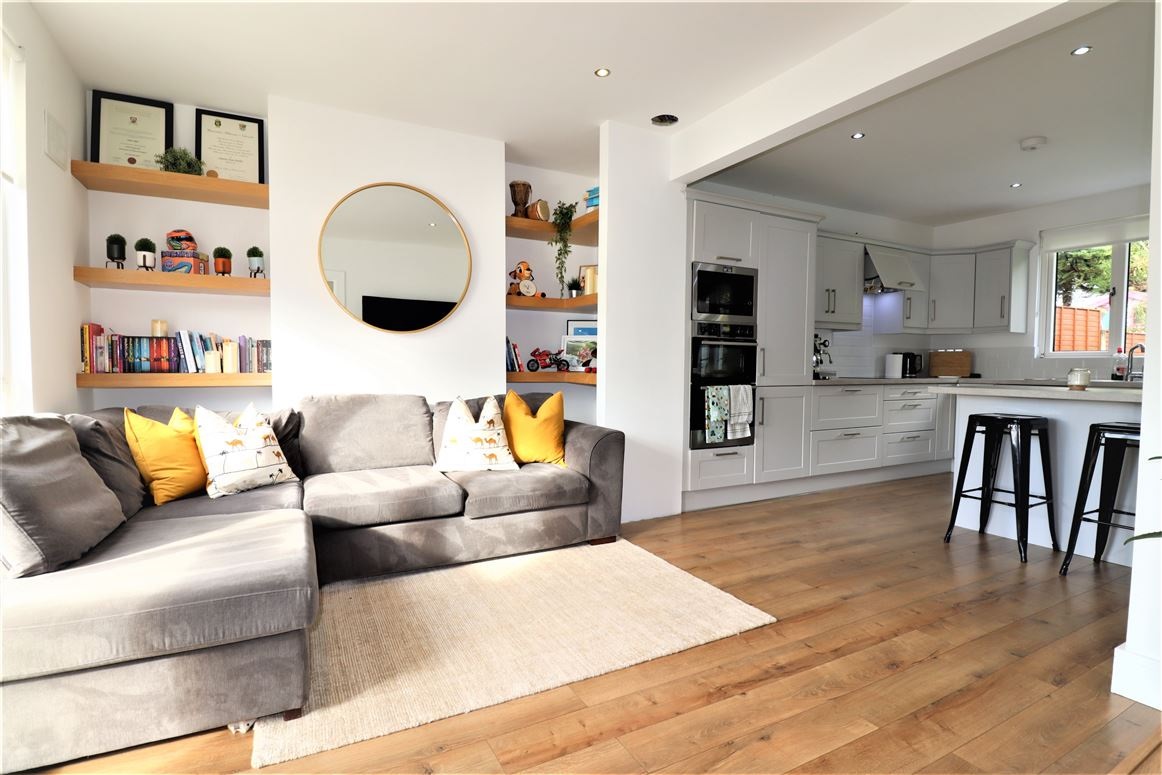 Limerick Property Watch: Get cosy in this home in Caherdavin - Limerick ...