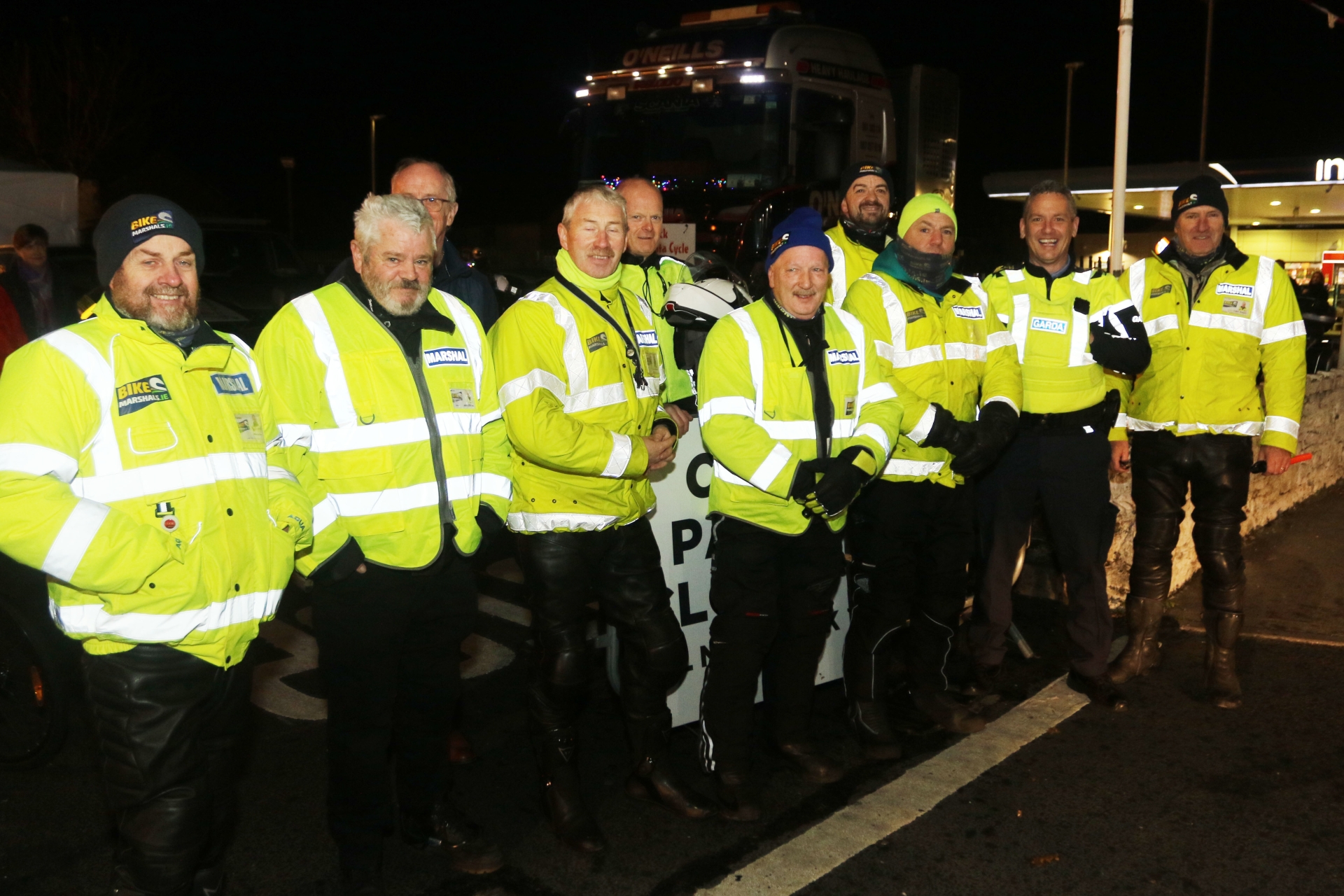 In Pictures: Jolly crowd gathers for the fourth annual Limerick Santa ...