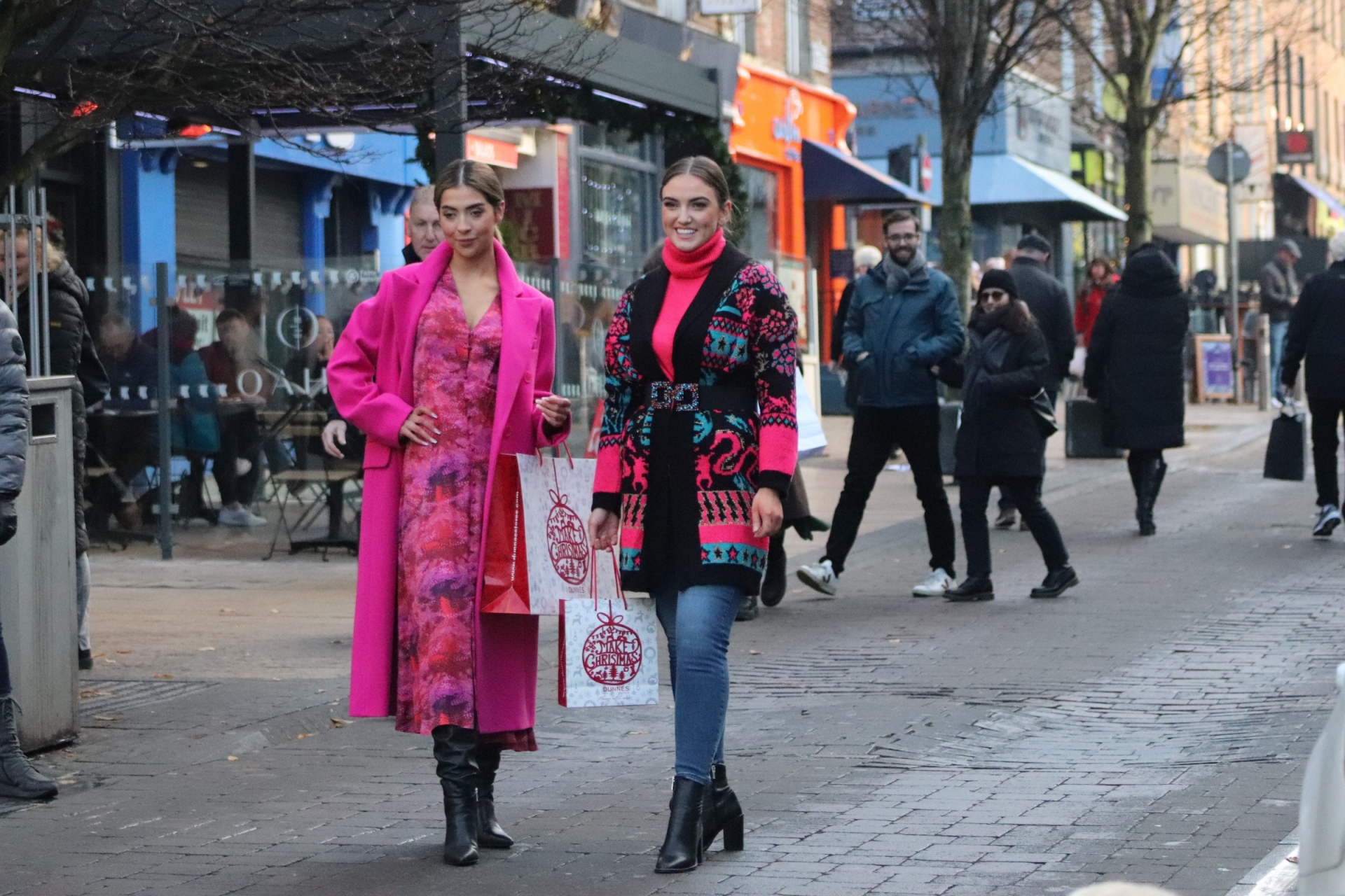In Pictures: Models show off Christmas fashion on the streets of ...