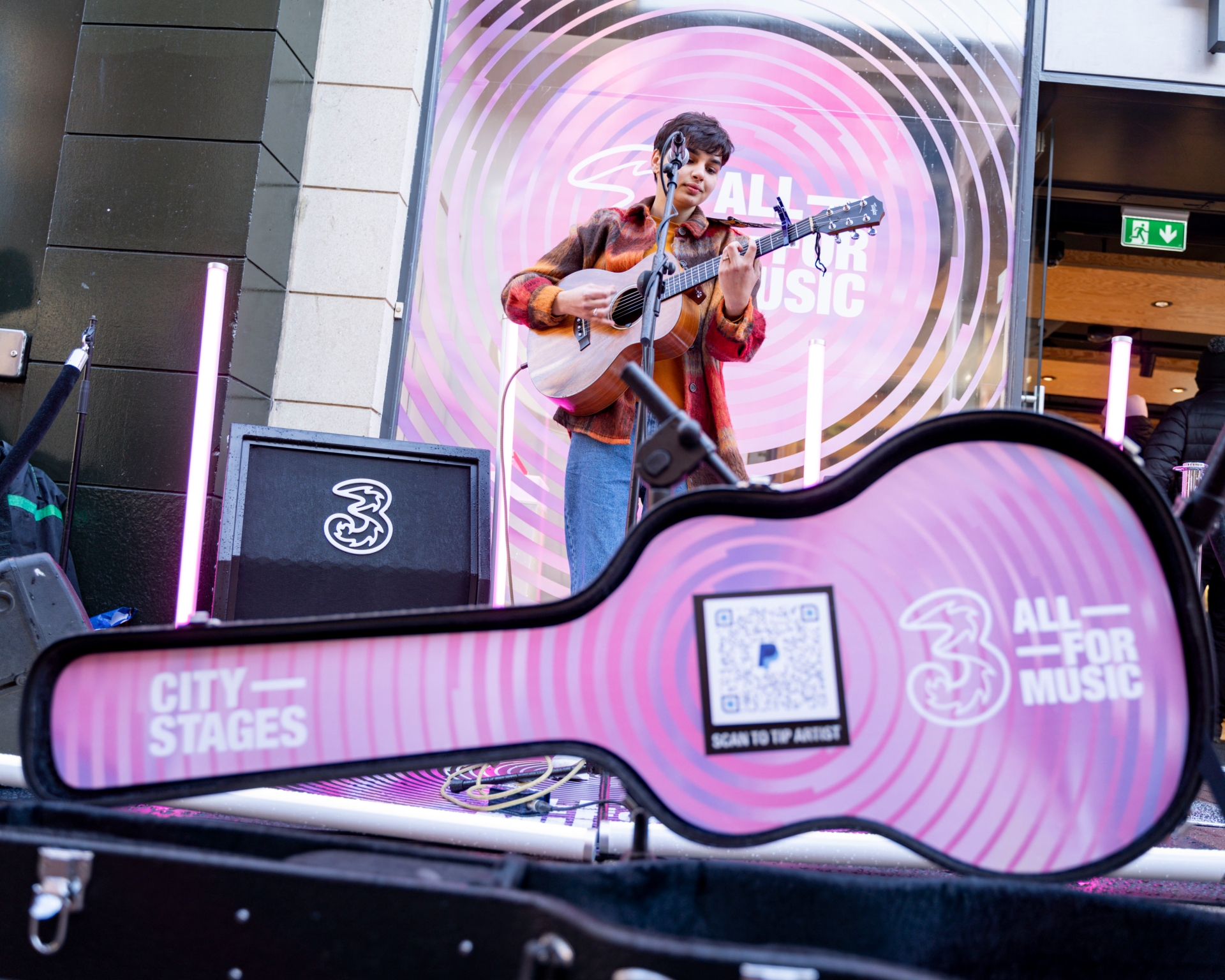 In Pictures: Limerick buskers entertain large crowds at City Stages ...