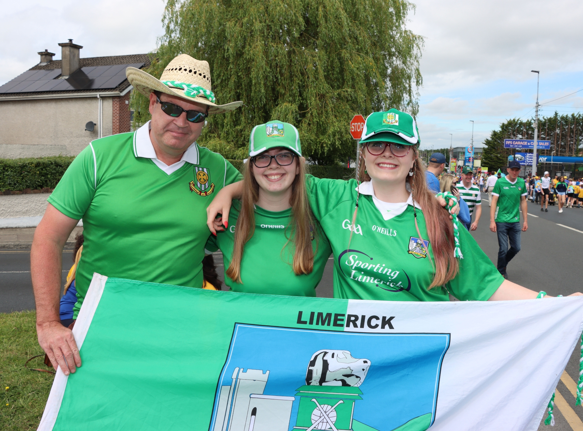In Pictures: Limerick fans out in force for Munster final - Page 3 of ...