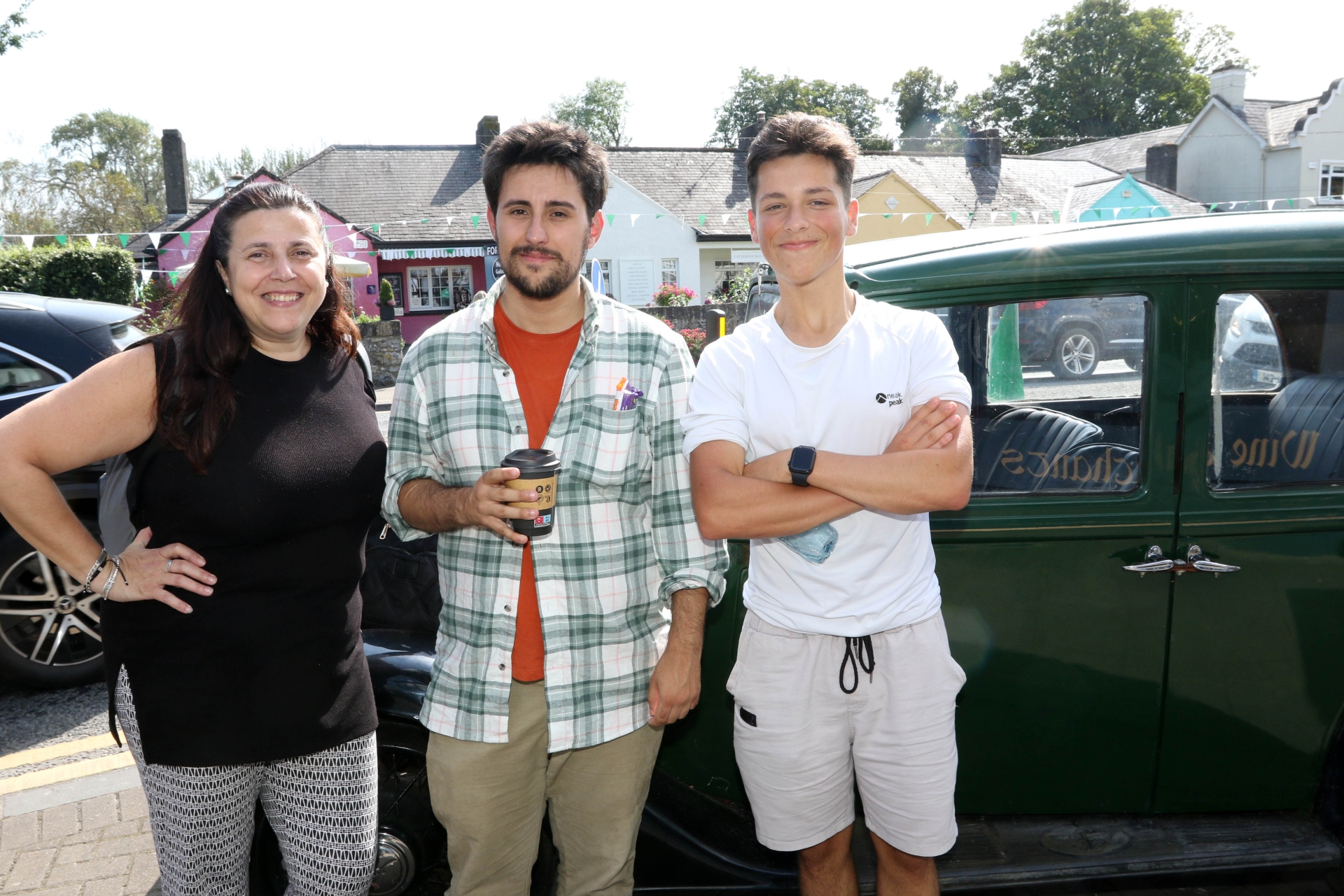 In Pictures: Limerick people bask in 27° heat - including newlyweds ...