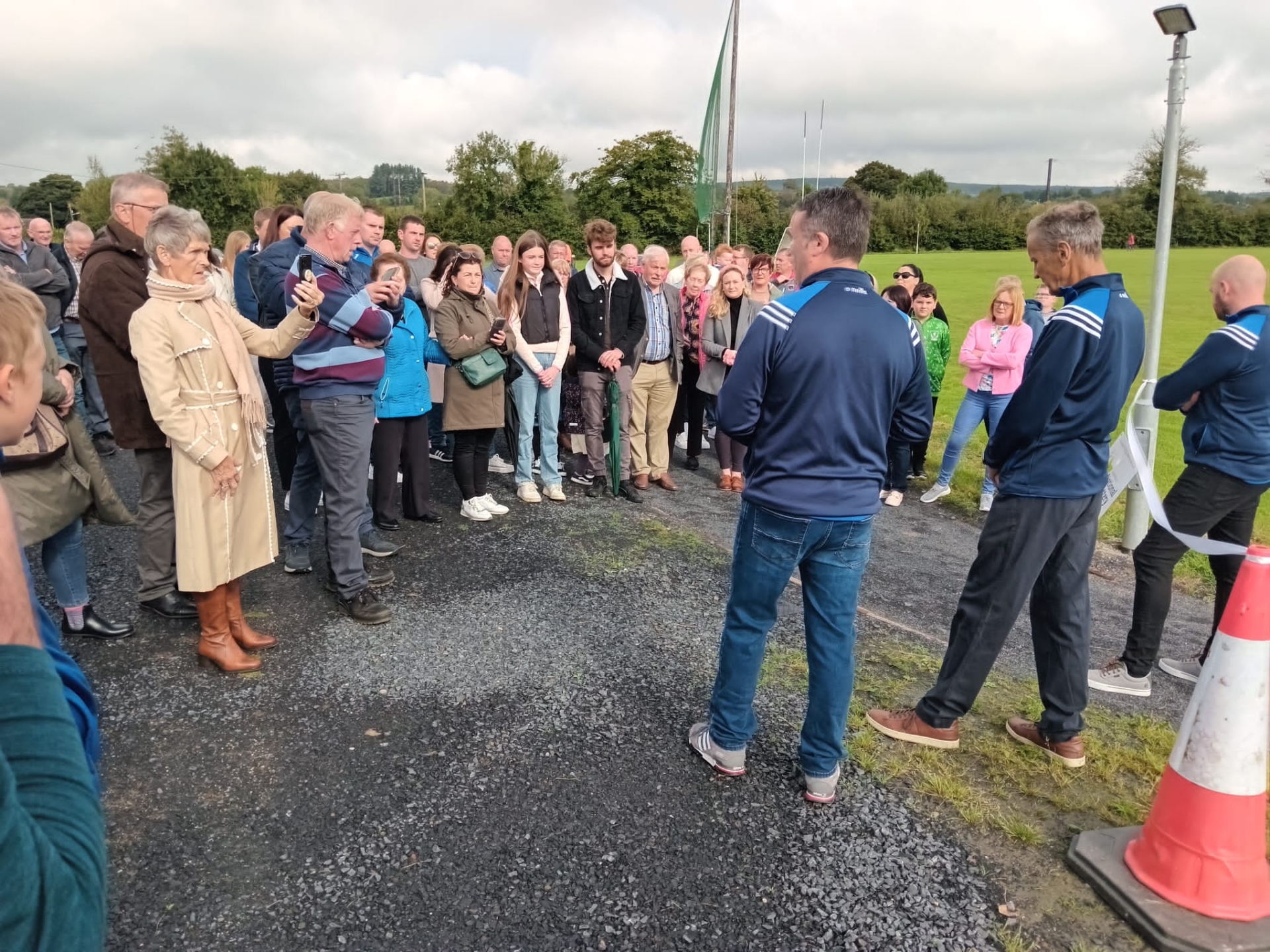 IN PICTURES: Laois GAA Club celebrates the opening of new walkway ...
