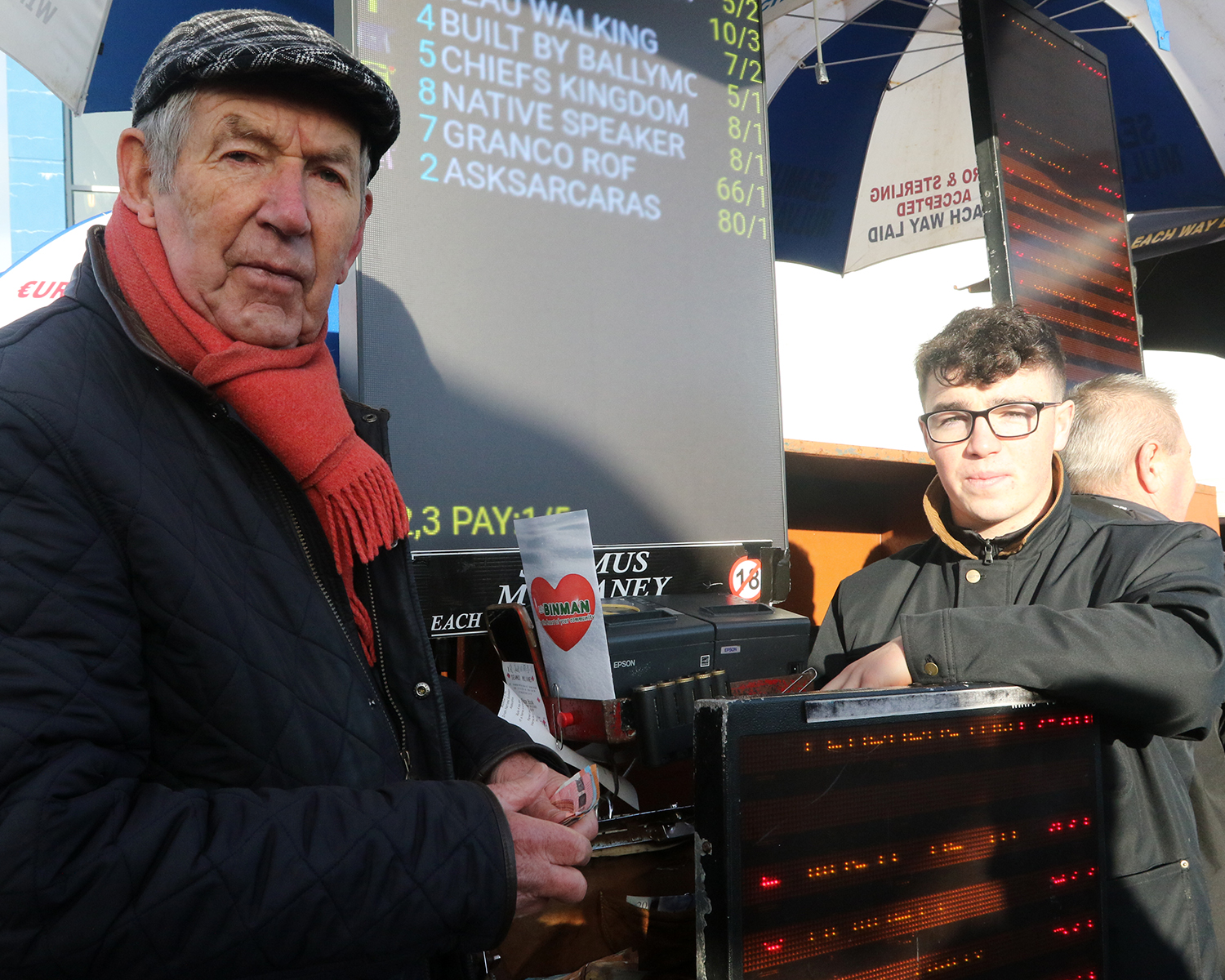 In Pictures: Out and about despite the weather at the Christmas racing ...