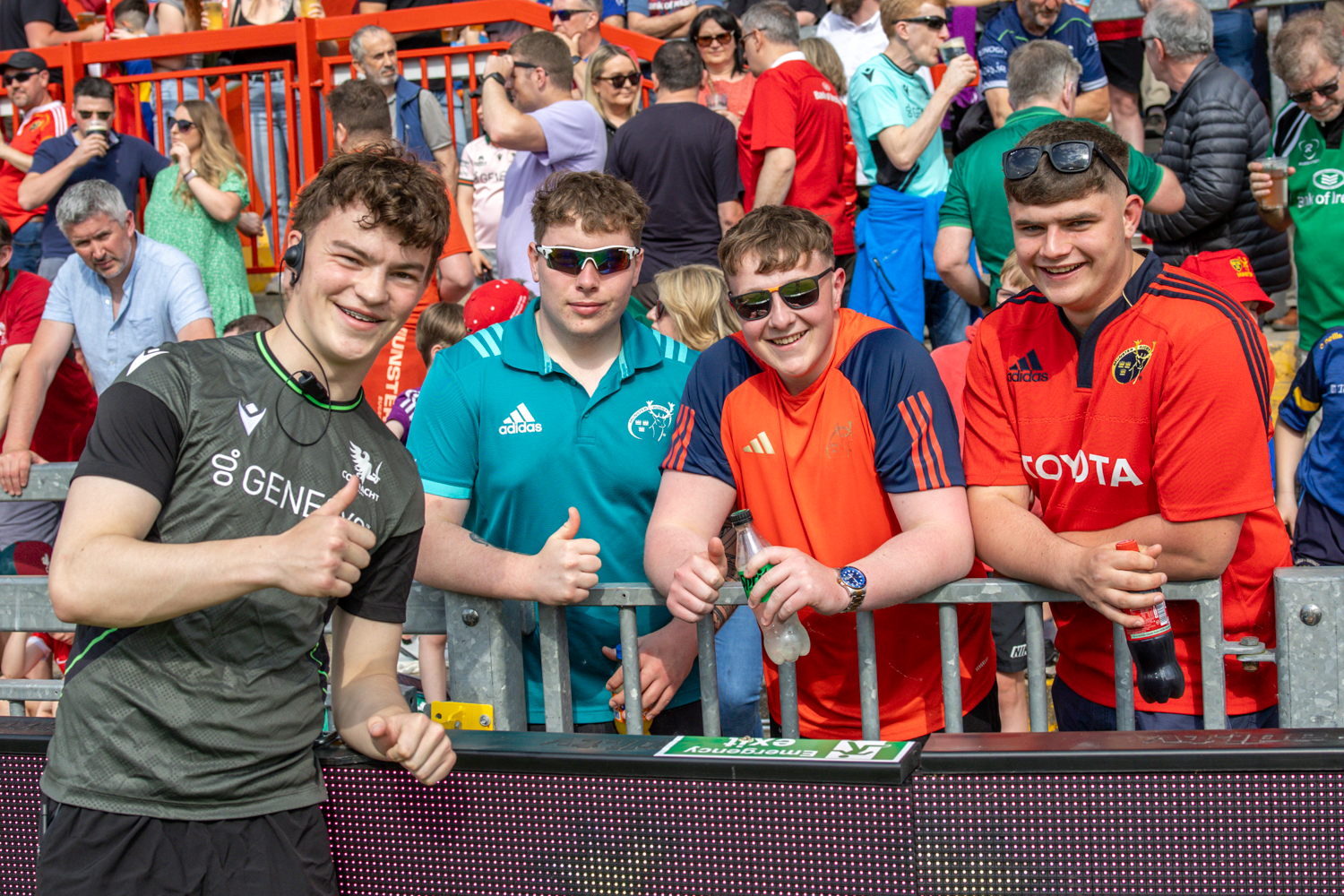 PICTURES: Munster Rugby fans in 'seventh heaven' after runaway URC win ...