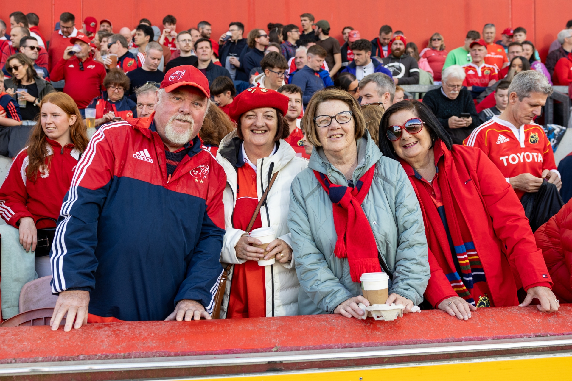 PICTURES: Munster Rugby fans soak up atmosphere at URC semi-final in ...