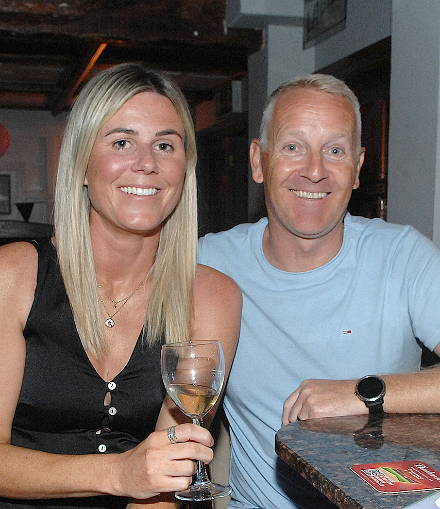 IN PICTURES: Fiona Toal celebrates her 50th birthday at Dundalk's ...