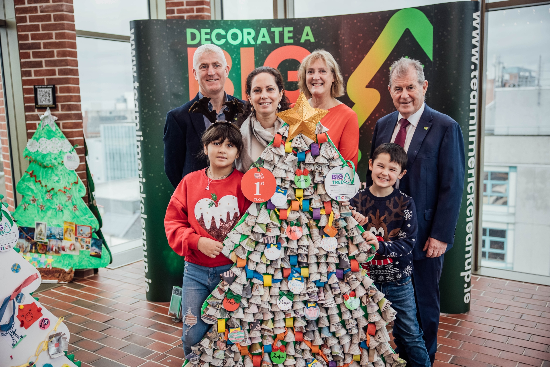 PICTURES: Winners of 'Decorate a BIG TLC Christmas Tree' competition ...