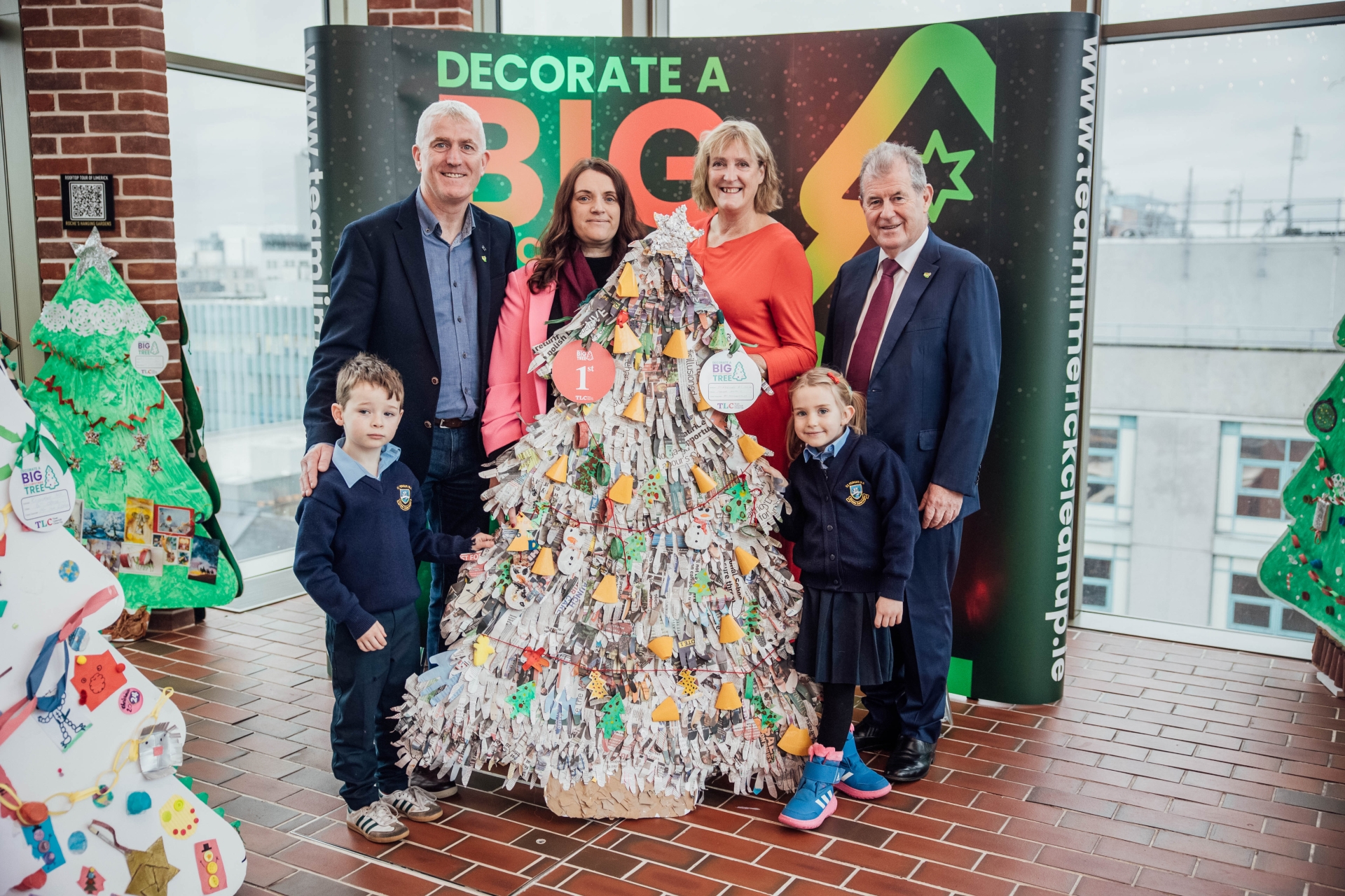 PICTURES: Winners of 'Decorate a BIG TLC Christmas Tree' competition ...