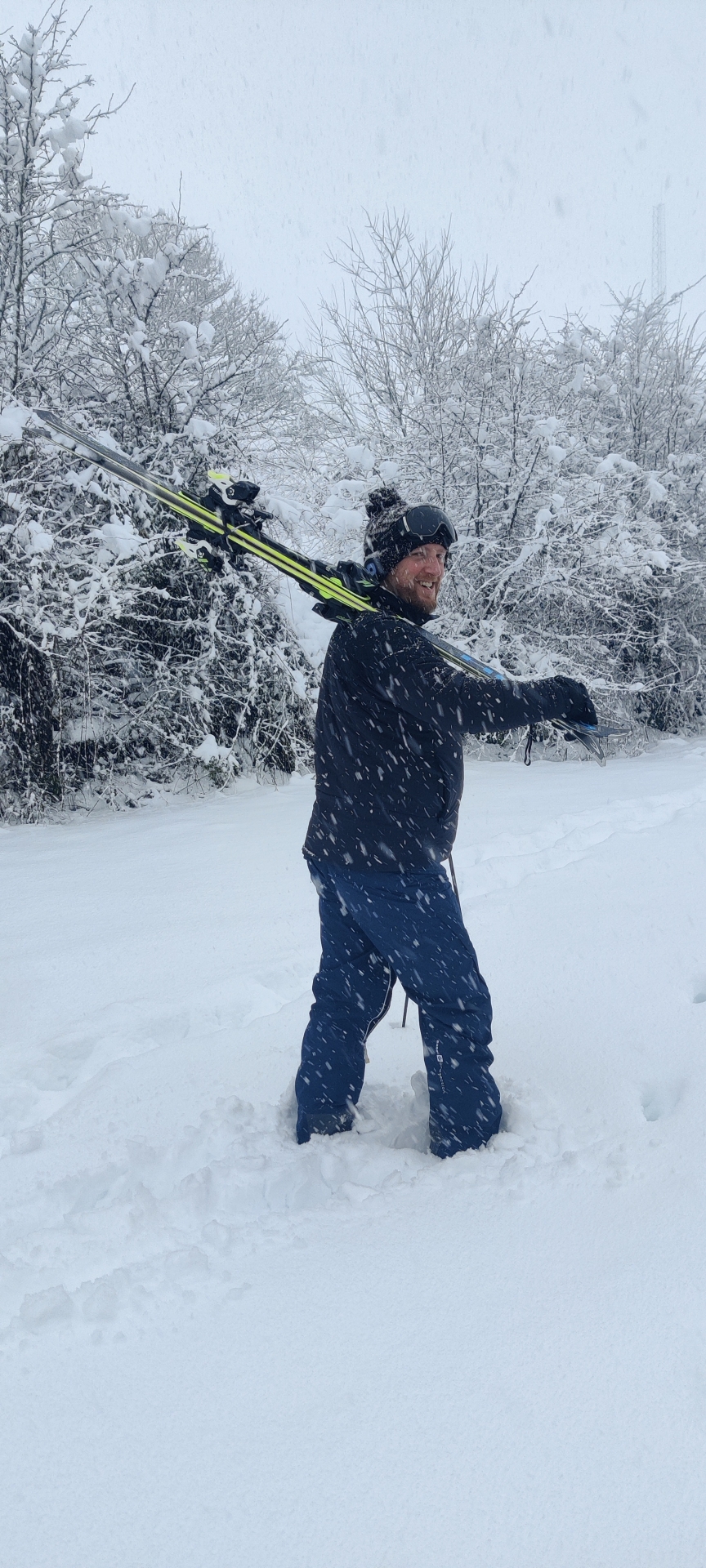 MORE OF YOUR PICTURES: Fun in the snow in Limerick - Page 5 of 19 ...
