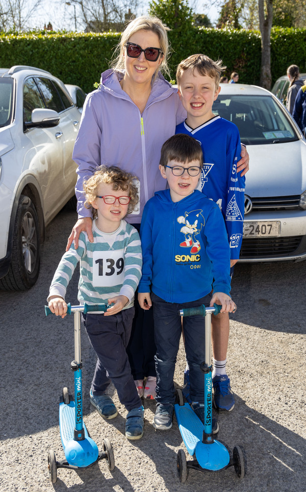 IN PICTURES: Laois GAA and Camogie club host Fun Run around Abbeyleix ...