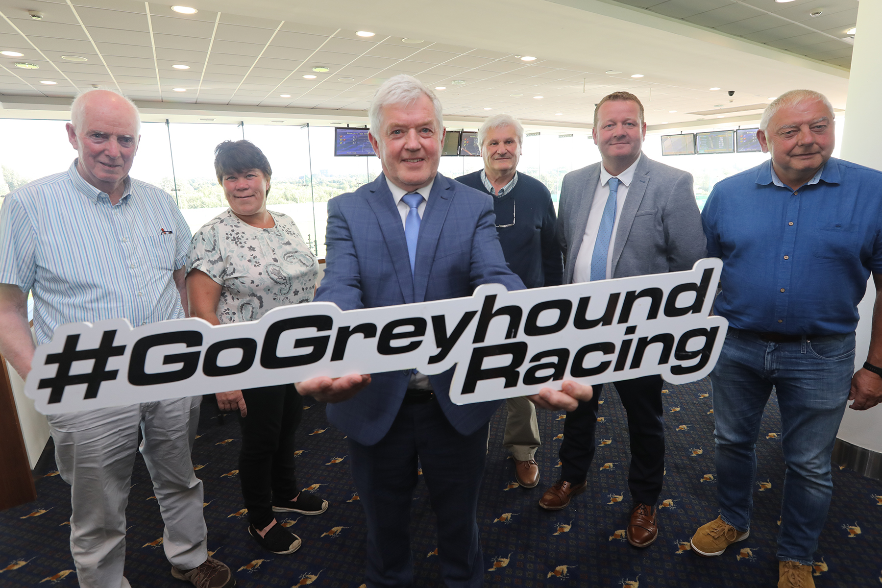 PICTURES: Big crowds cheer local winner home in Irish St Leger final in ...